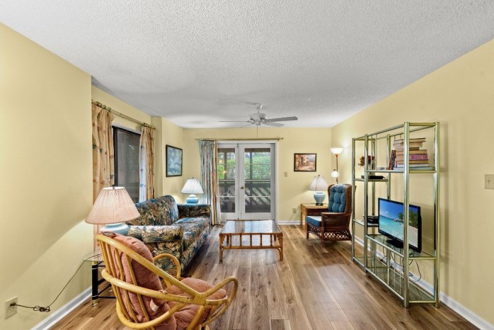 HERON POINTE D2 | Shore Drive Vacation Rentals | Myrtle Beach SC