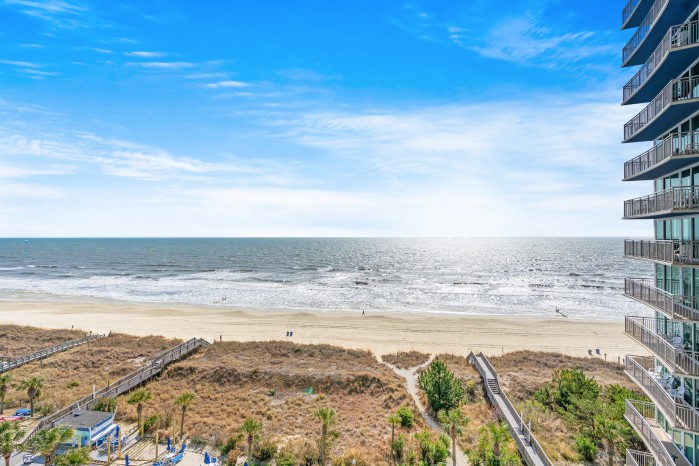 North Myrtle Beach | Ocean Drive Rentals | AVISTA RESORT 823