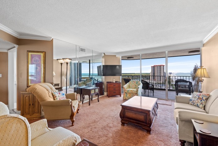 Maisons-Sur-Mer 2110 | Oceanfront Shore Drive Vacation Condo | Pool ...